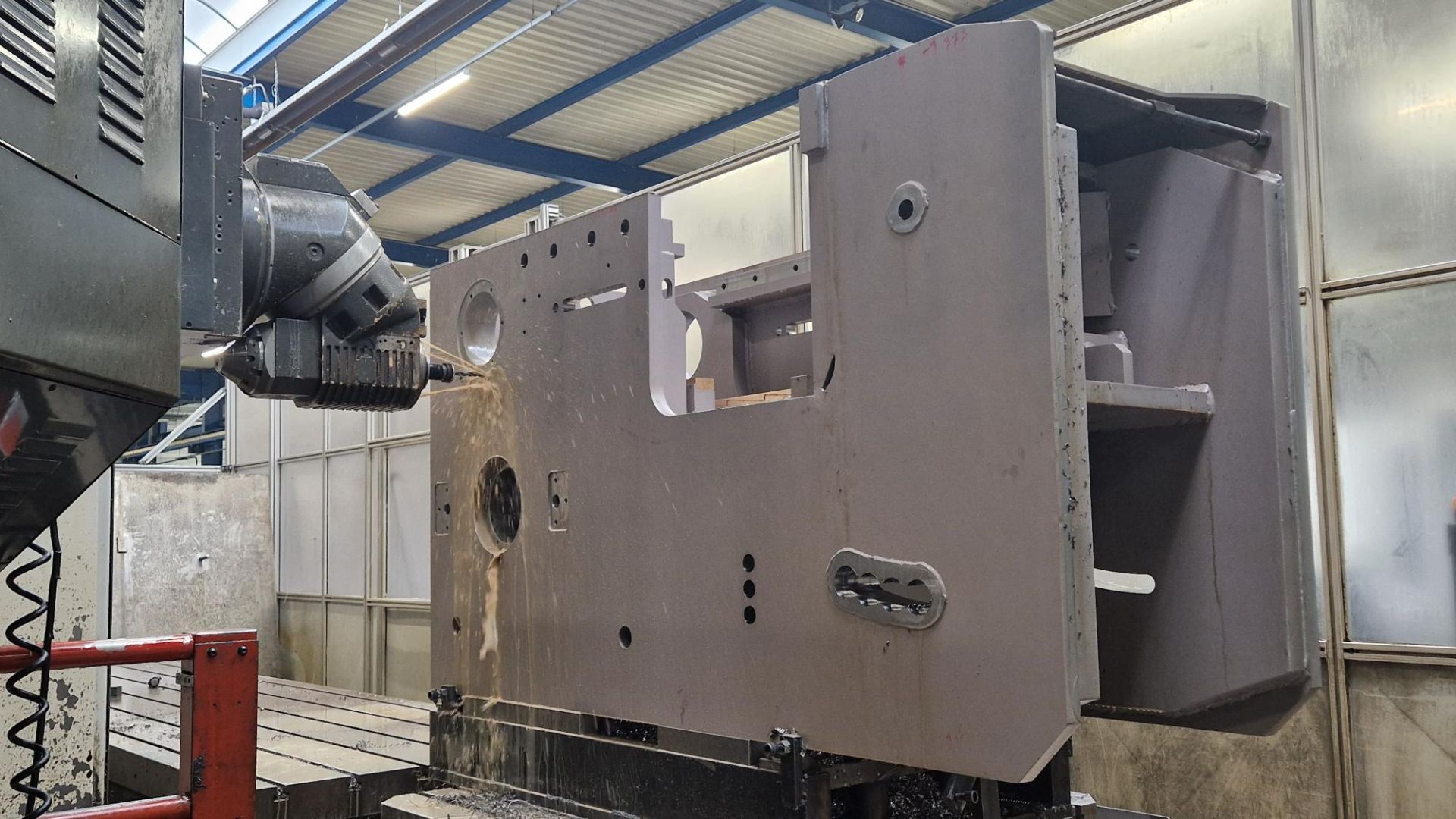 6-step manufacturing process for 80T presses - EMG PRESSES